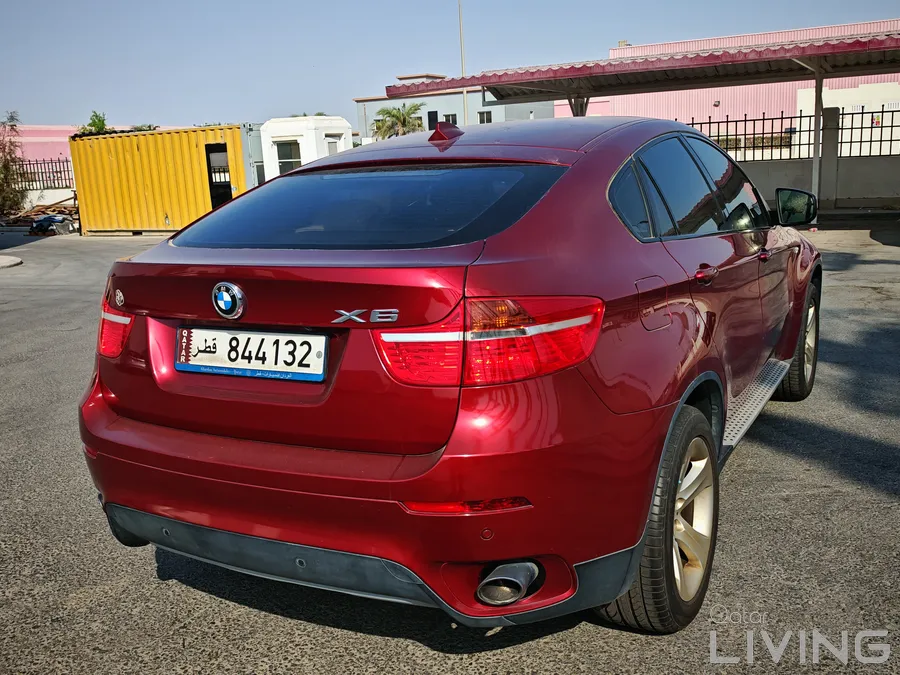 BWM X6 low mileage in good condition