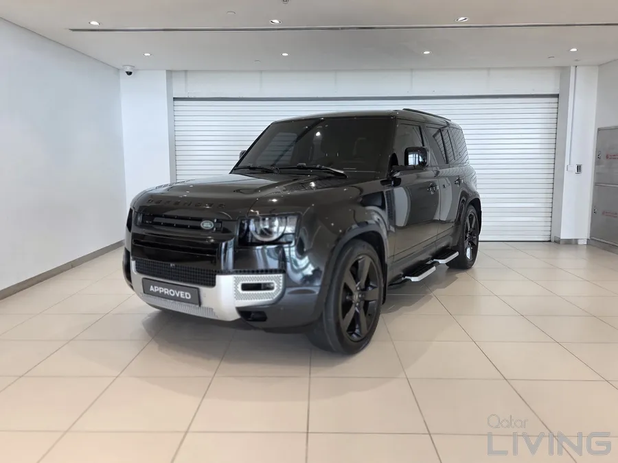 Defender 110 3.0i6 HSE 400PS (2024)