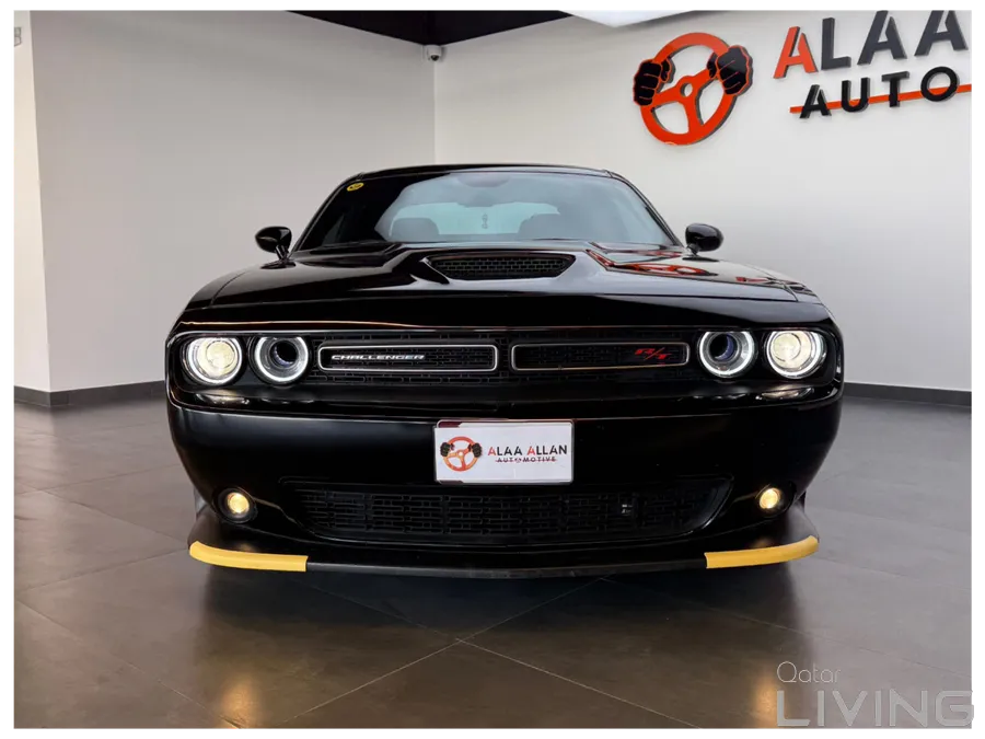 Dodge Challenger RT 2023 V8