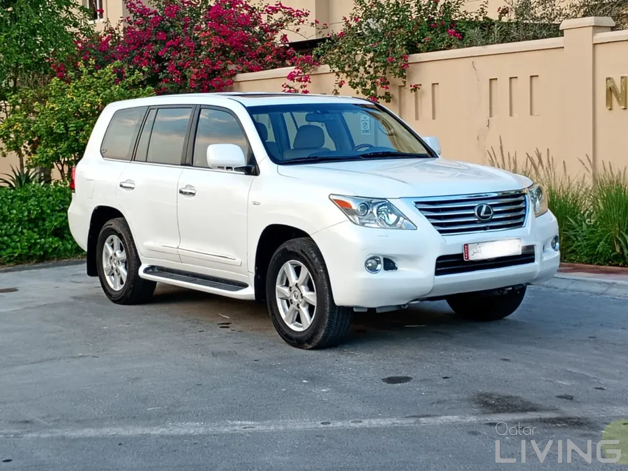 Lexus LX-570 2008