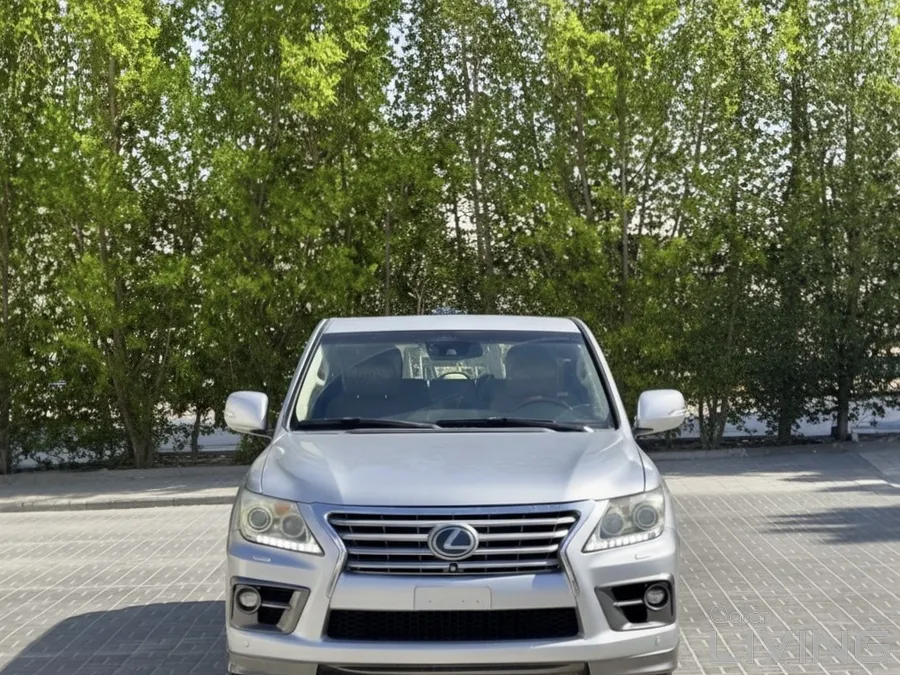 Lexus LX 570 S – 2015 Edition | Low Mileage Luxury