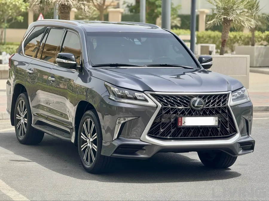 Lexus LX 570S