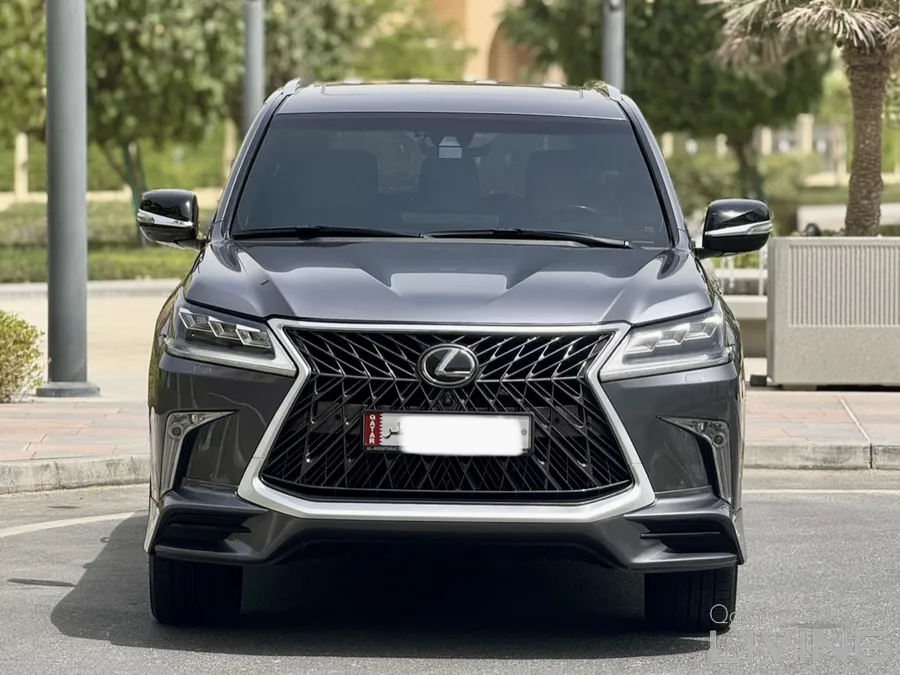 Lexus LX 570S