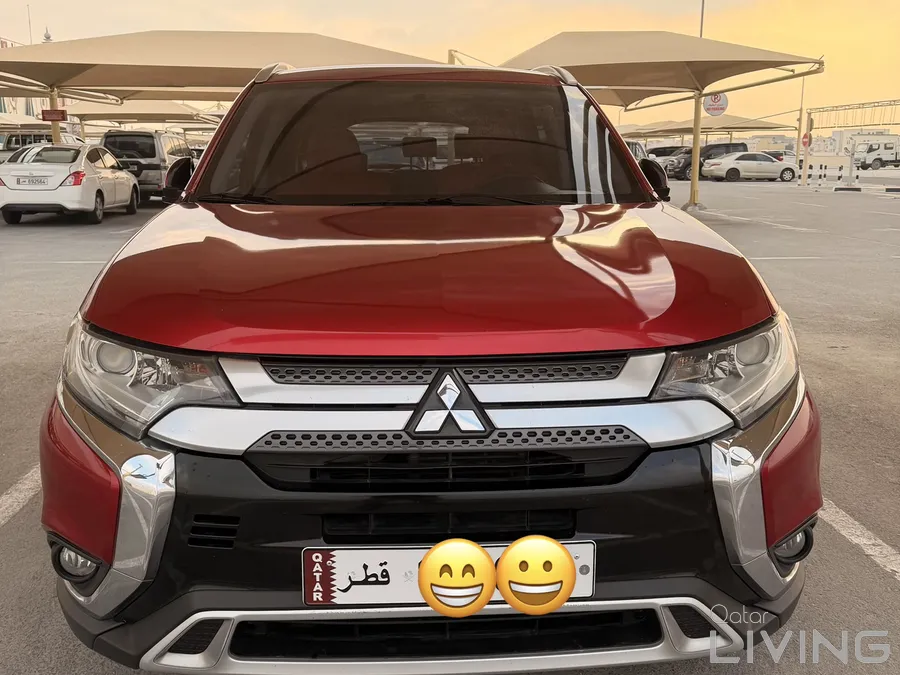 MITSUBISHI OUTLANDER 2020