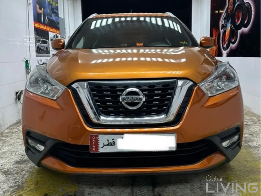 Nissan kick clean car