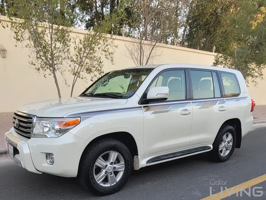 Toyota Cruser Gxr V8 2015