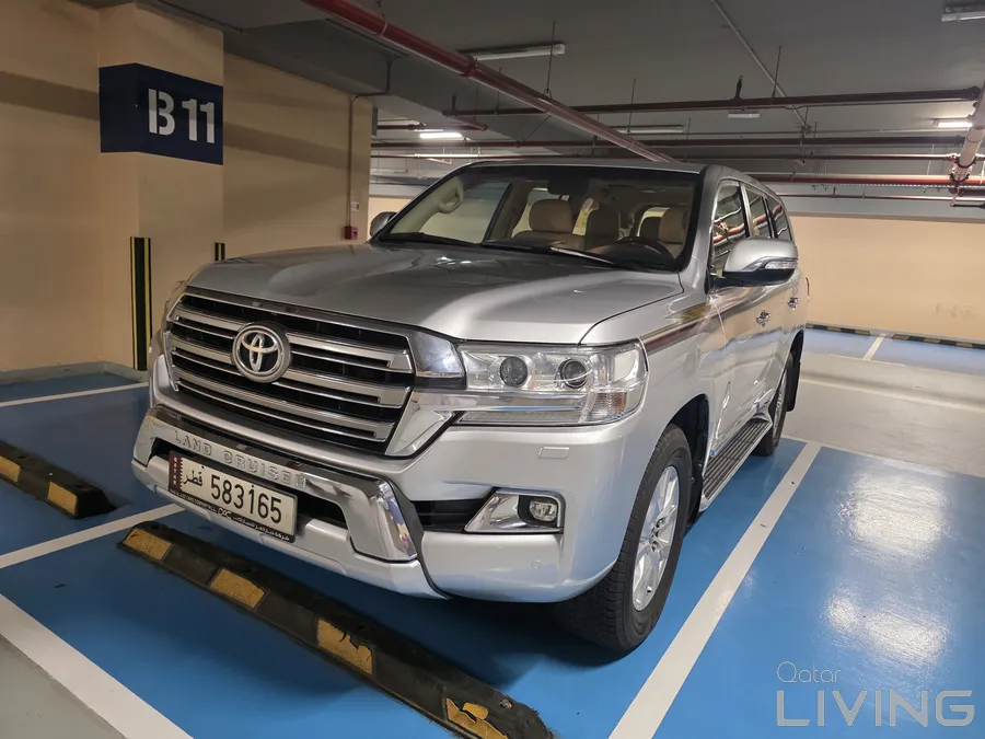 Toyota gxr v8 2016 full option
