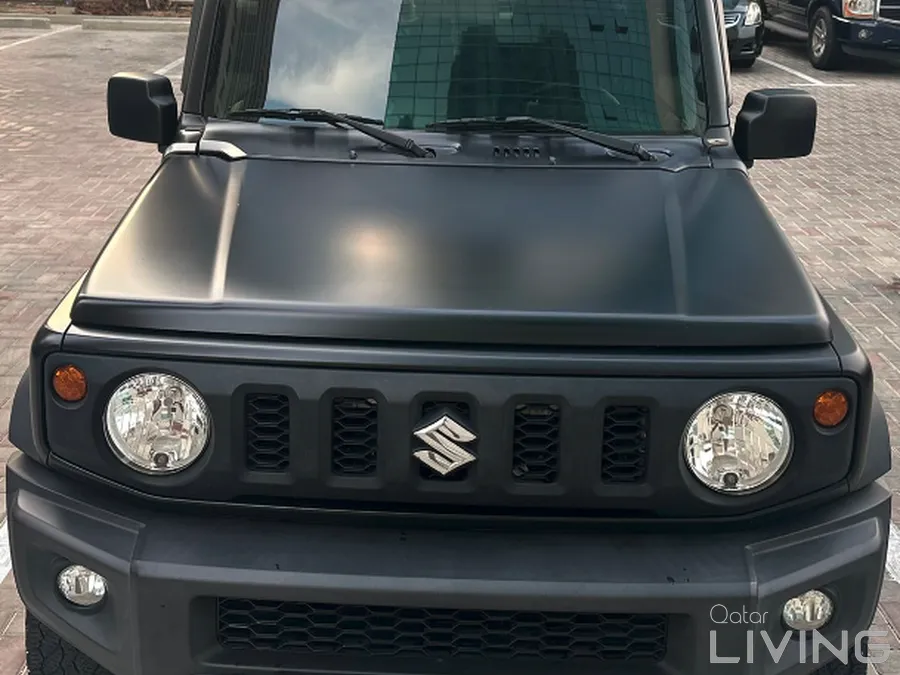 Unleash your spirit of adventure with this iconic, go-anywhere 4x4!