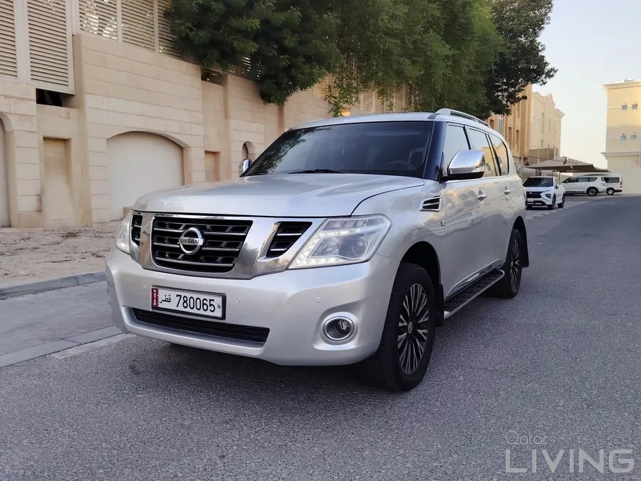 VERY CLEAN NISSAN PATROL FULL OPTION #1