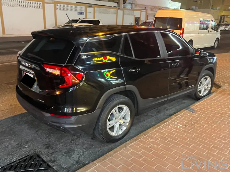 ZERO ACCIDENT , FULL SERVICE DONE BY DEALER , SINGLE OWNER